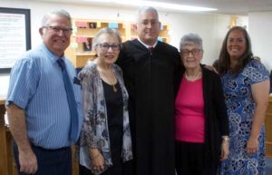 Ragland takes his oath of office - The Gila Herald
